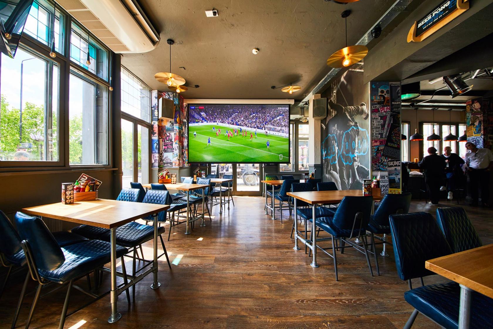 Greenwich - Belushi's